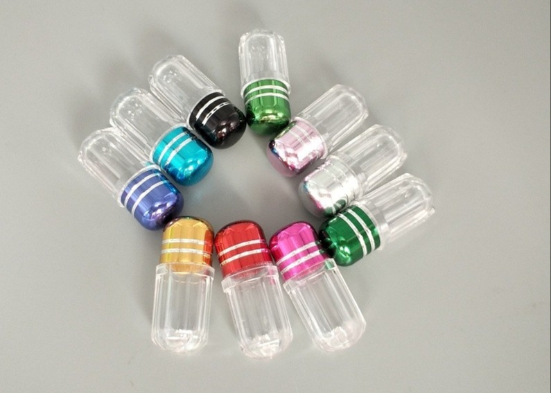 3g Mini Plastic Capsule Bottles ISO9001 Plastic Bottle With Metal Cap